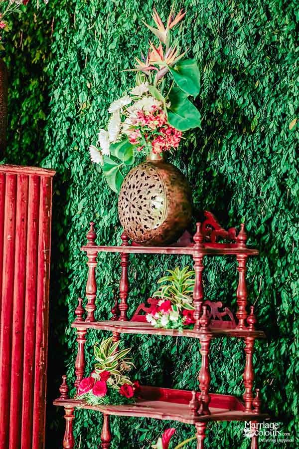 Green Tropical Foliage theme reception decor vintage props