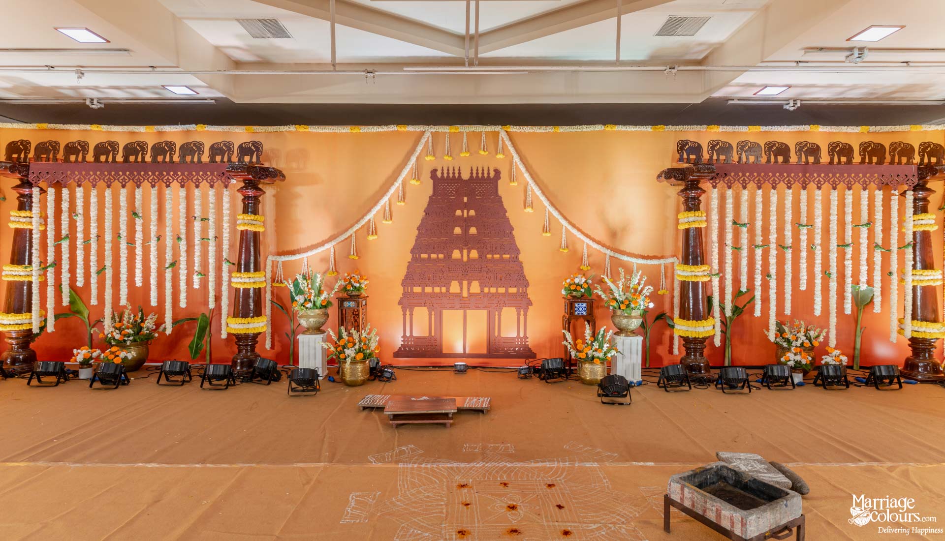 Traditional South Indian Muhurtham Decor | Temple theme | Floral ...