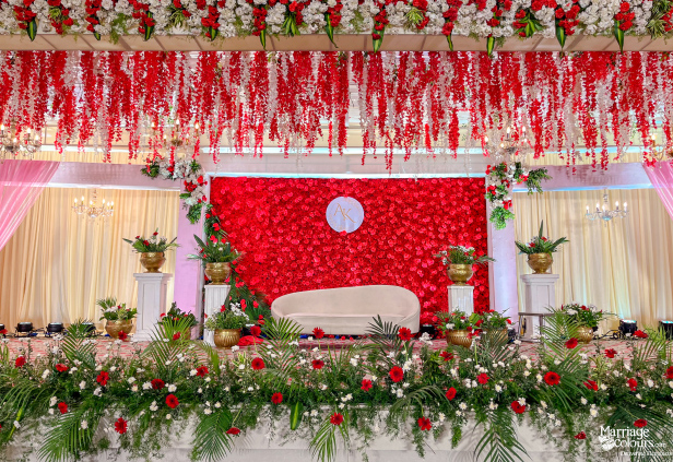 Marriage Reception Stage Backdrop Decoration | Red Hanging Flower ...