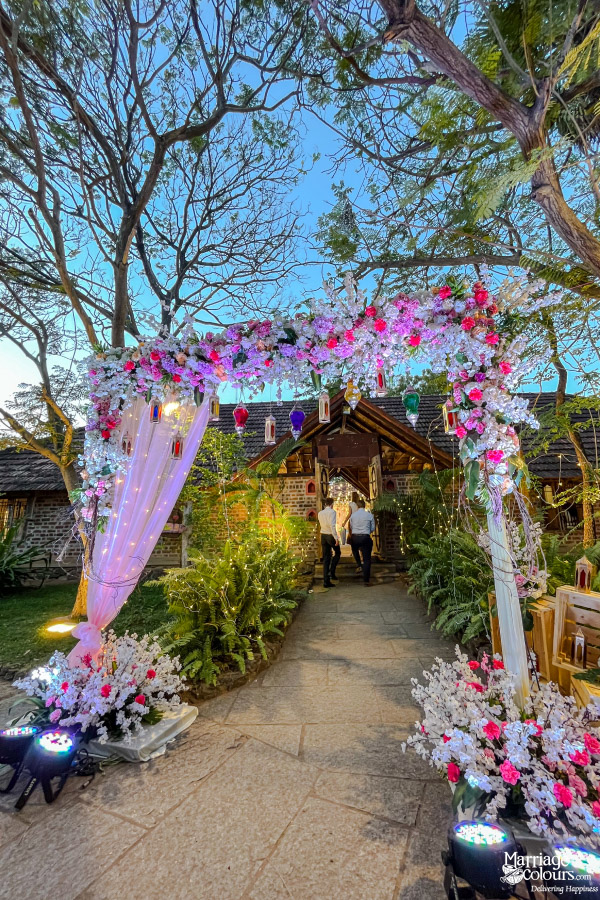 Simple Elegant Outdoor Wedding Reception Decor | Lanterns hanging ...