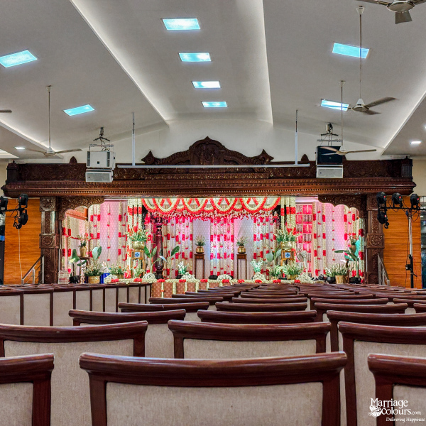 Traditional Engagement Flower Decorations | South Indian | Dwaraka ...