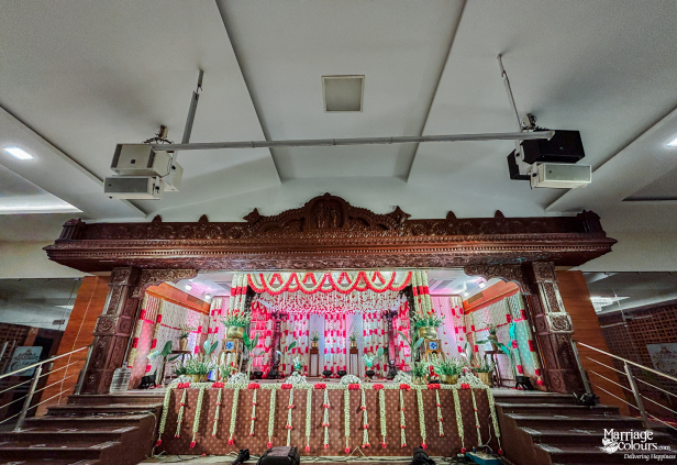 Traditional Engagement Flower Decorations | South Indian | Dwaraka ...