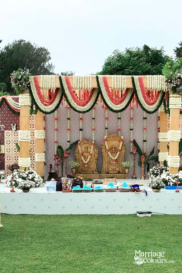 Traditional Outdoor Lawn Wedding Stage | Mandapam Decoration | Canopy ...