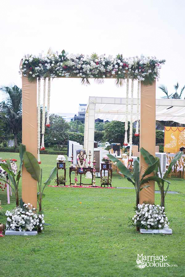 Traditional Outdoor Lawn Wedding Stage | Mandapam Decoration | Canopy ...